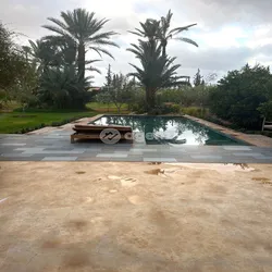 منزل للبيع 000 000 35 د٠م 939 9 م², 8 غرف - طريق فاس مراكش