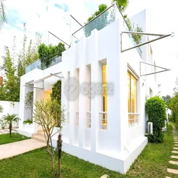 Villa for rent 120 000 MAD 680 m², 8 rooms - Hay Riad Rabat