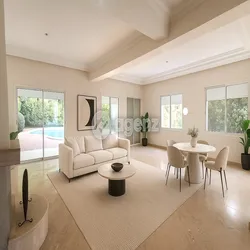 Villa vendu 450 m², 4 chambres - Ain Diab Extension -DAR-HA-1001